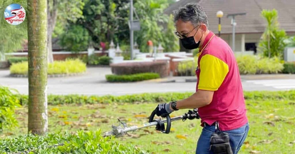 54-year-old Singaporean who turns his passion into a Landscape Worker